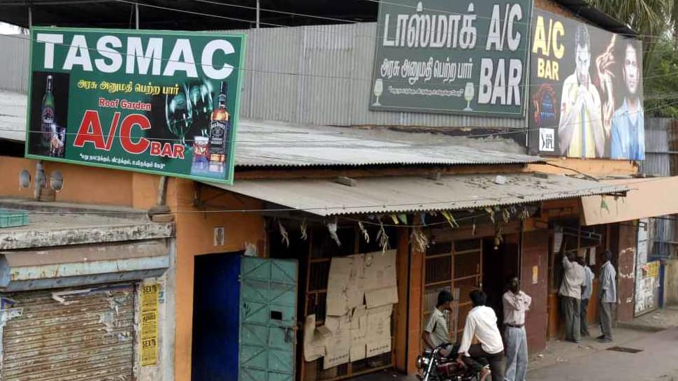 எச்சரிக்கை! TASMAC கடைகளுக்கு வருபவர்கள் தவறாது குடையுடன் வரவேண்டும் ...