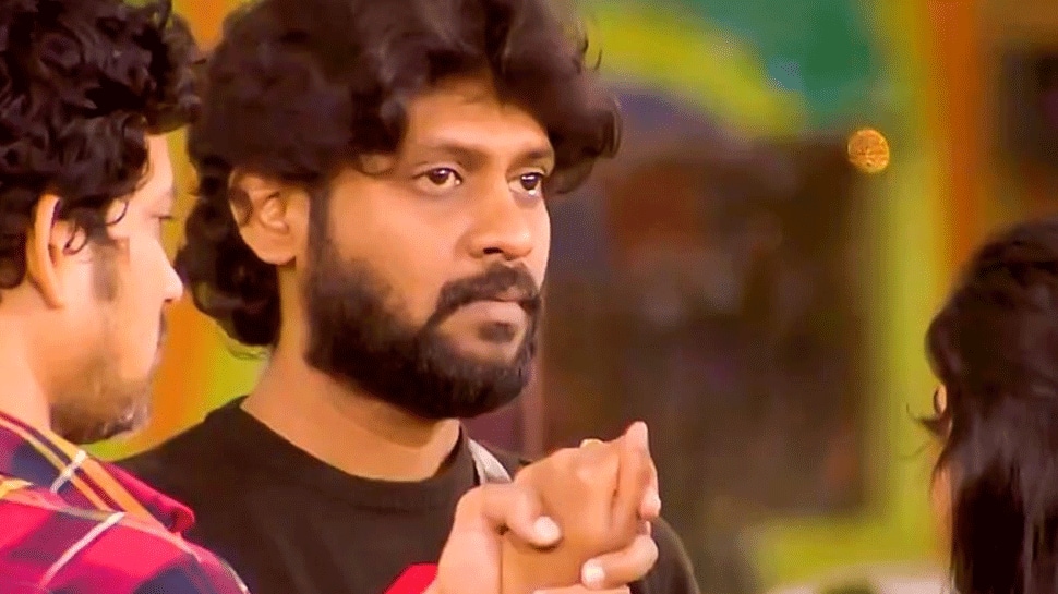 Rio gets a romantic and special surprise in Bigg Boss 4 | காதலே காதலே ...