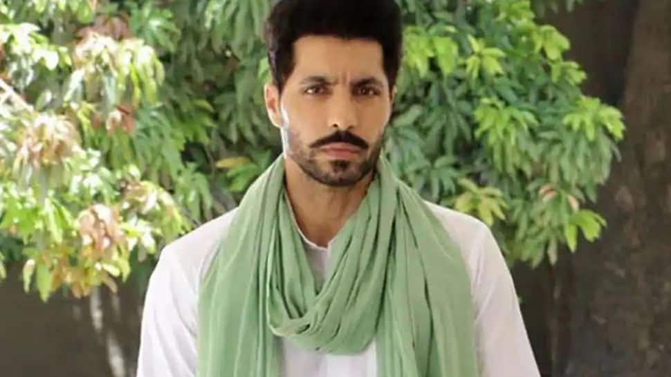 Red Fort violence accused Punjabi actor Deep Sidhu arrested by Delhi ...
