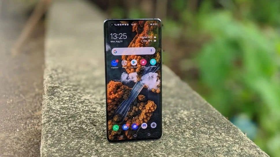 Vivo special offer replace broken screen for free benefits worth rs ...