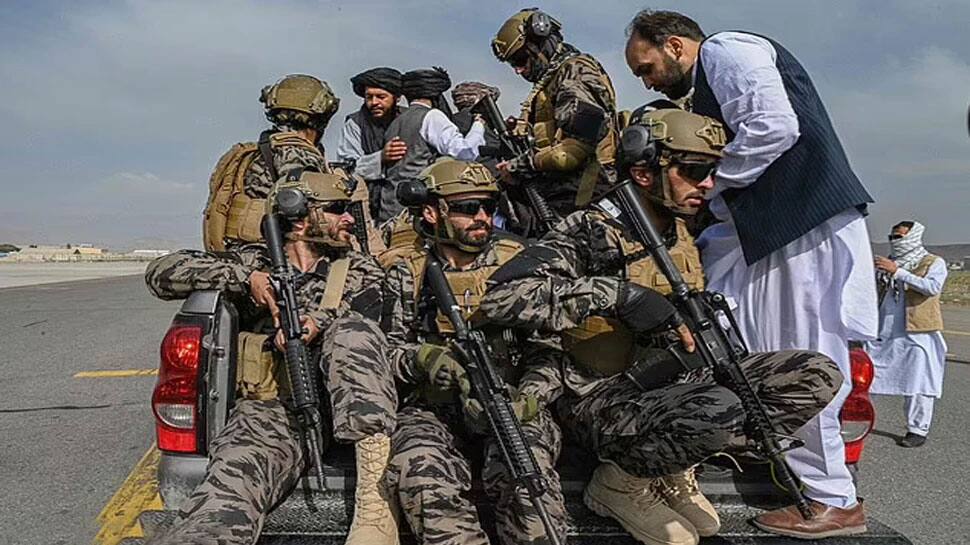 Afghan Update: Taliban elite forces members slip off a vehicle while ...