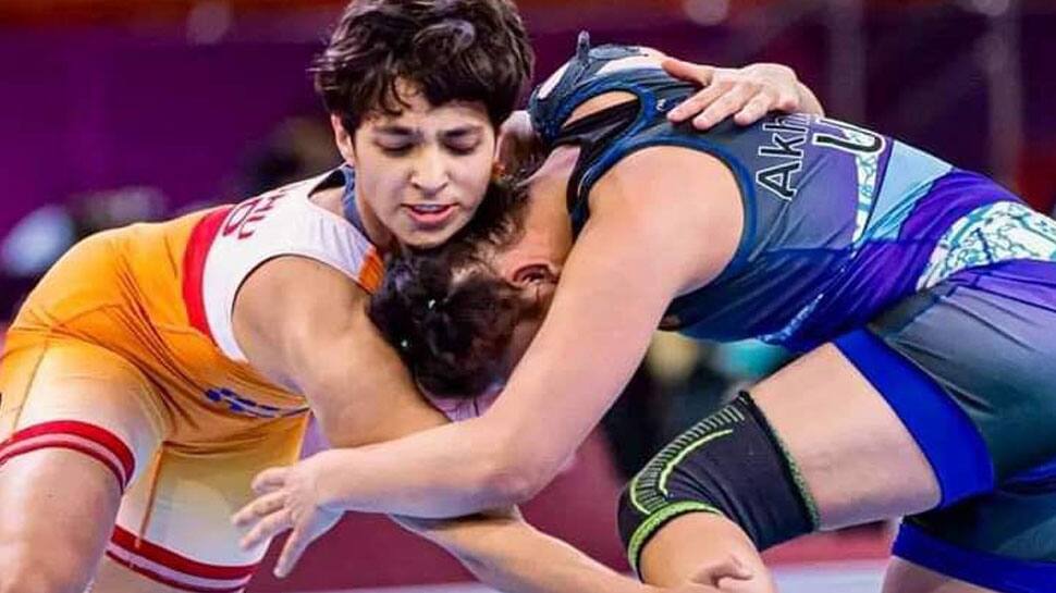 world wrestling championships Indian athlete anshu malik takes silver ...