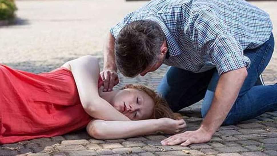 Health News: Why do People faint suddenly | திடீர் மயக்கம், தலை சுற்றல் ...