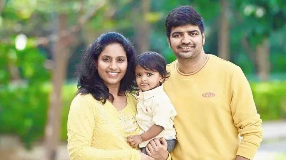 Actor Sathis to Rocky Boy; Family photos of famous Tamil actors | சதீஸ் ...