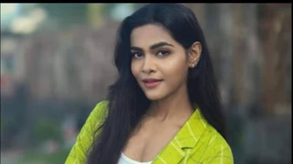 Bollywood Actress Akansha mohan suicide in mumbai hotel | தொல்லை ...