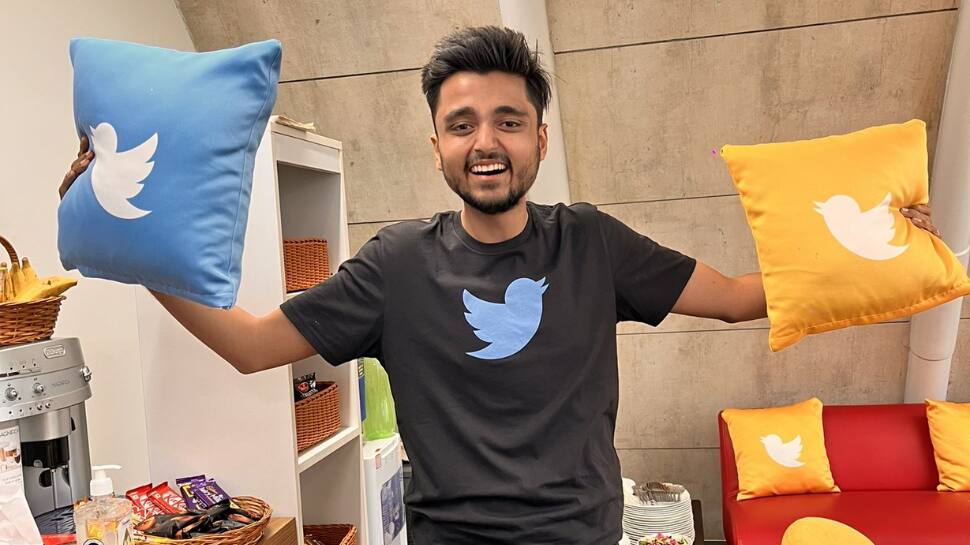 Twitter employee announces his layoff in Twitter in happy way | Twitter ...