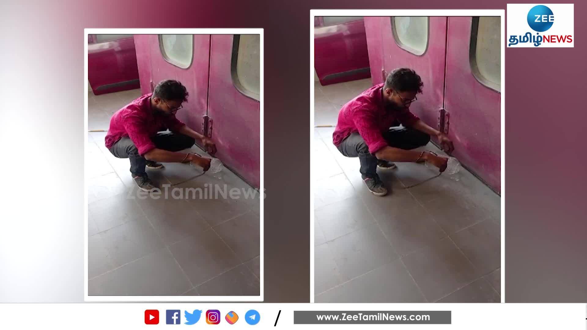 Watch: 15-Foot-Long snake Hides inside Car | காருக்குள் புகுந்த ...