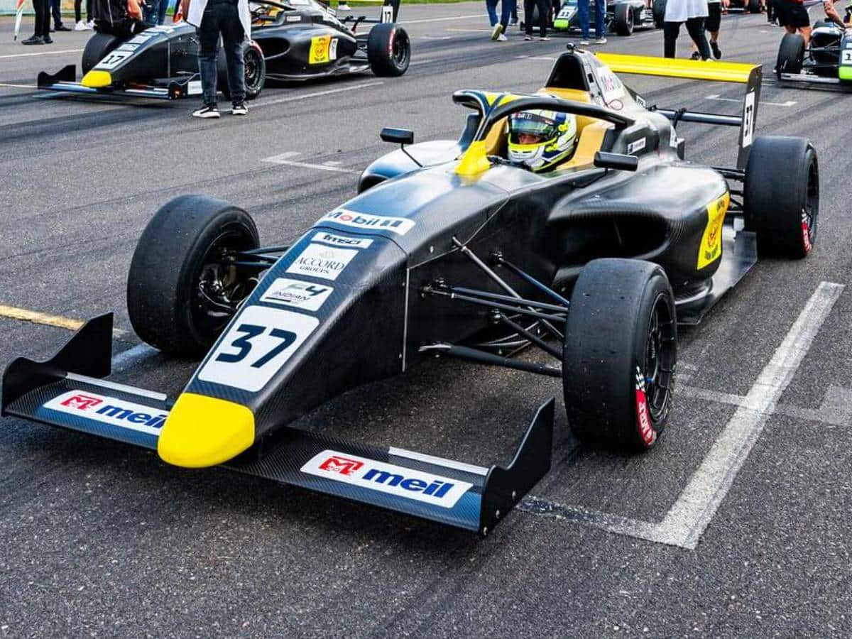 When Will The Formula 4 Car Race Be Held In Chennai | சென்னையில் ...
