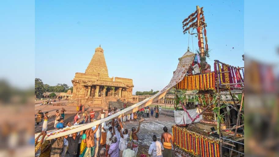 thanjavur periya kovil chithirai festival begins with flag hoisting ...