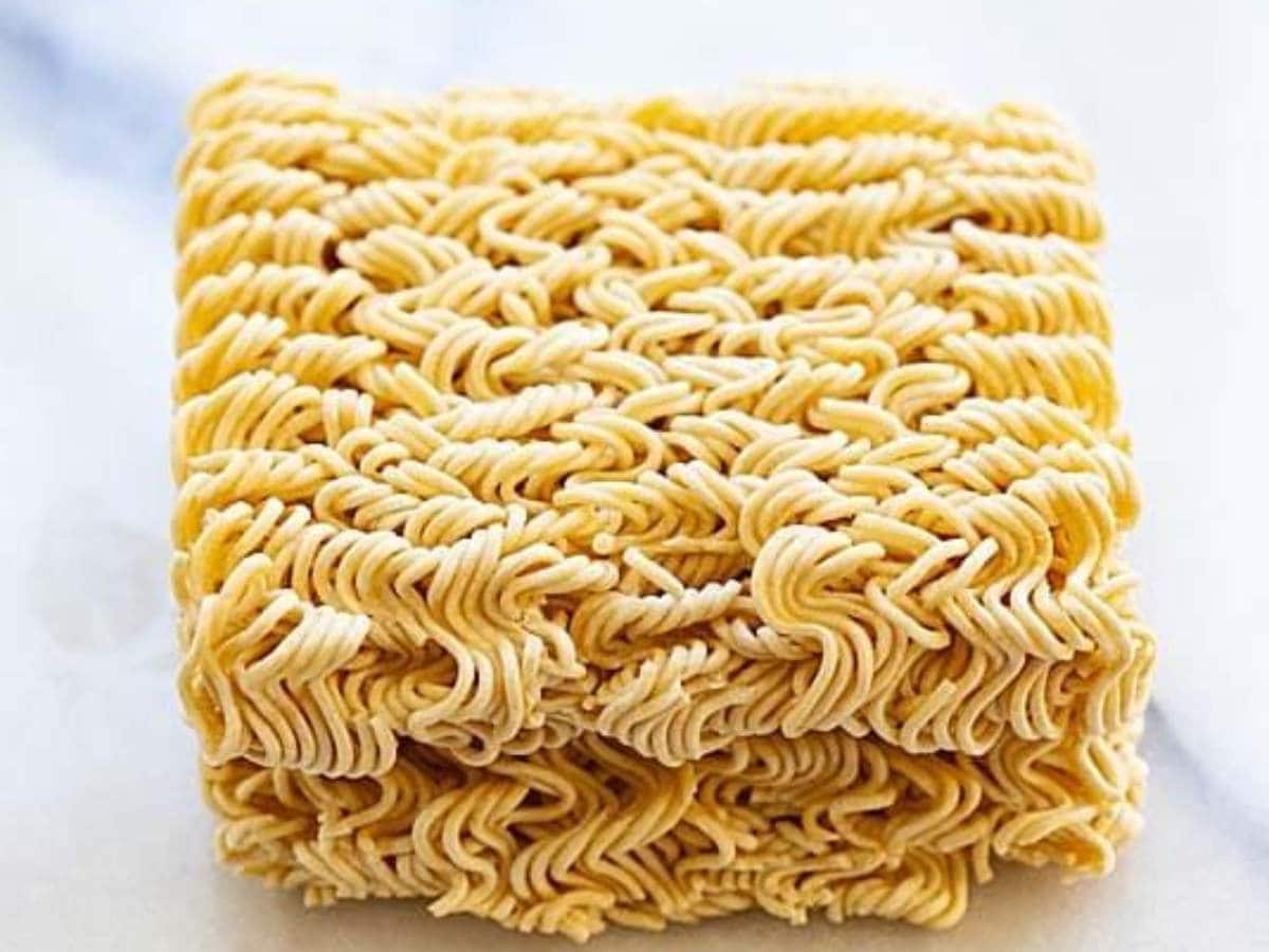 Digestion To Unhealthy Fat Side Effects Of Eating Noodles Frequently ...