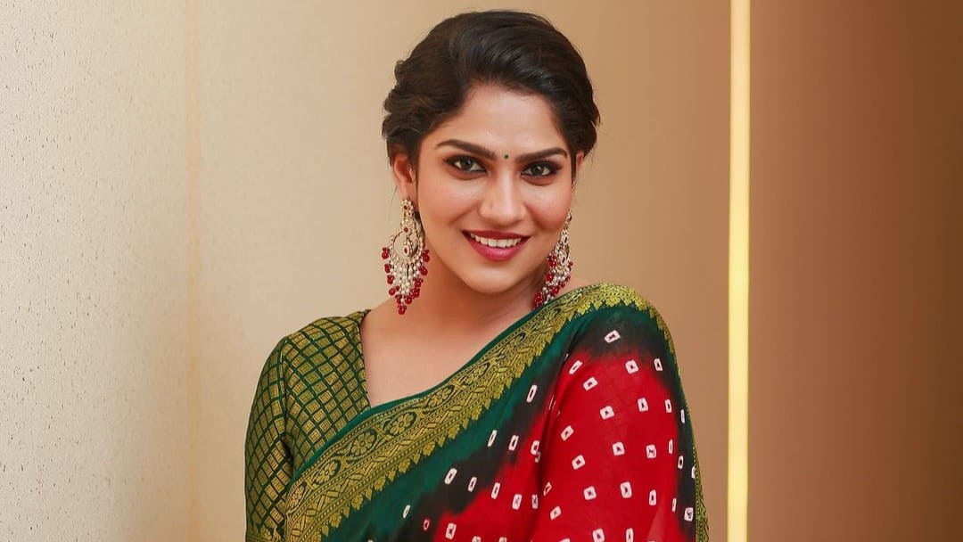 Feels Like A Second Innings Says Lubber Panthu Movie Actress Swasika ...