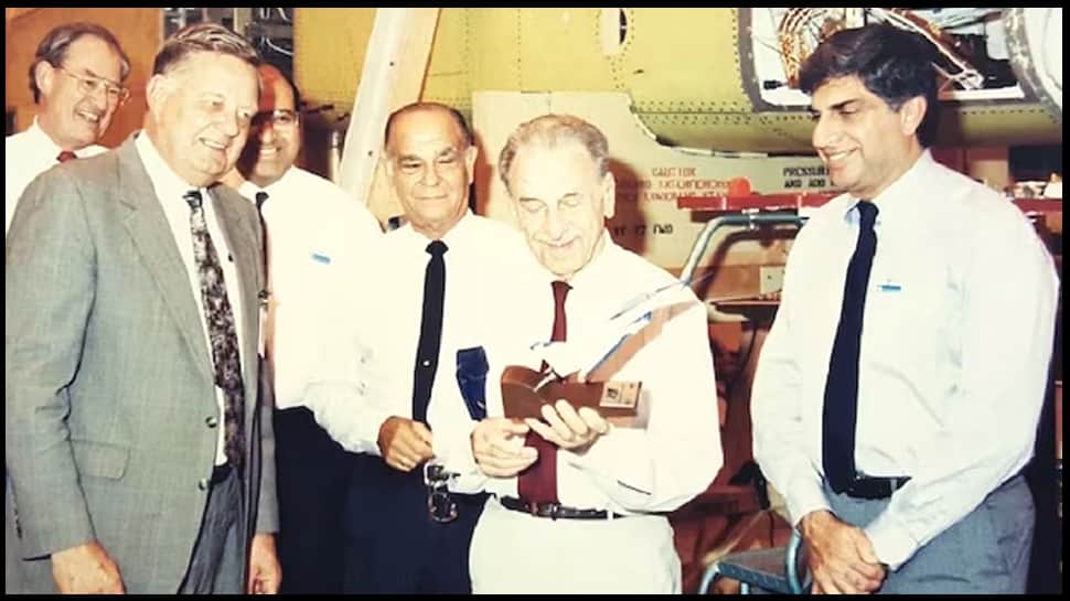 The Complete List Of Who All Are In Key Members Of The Tata Family Tree ...