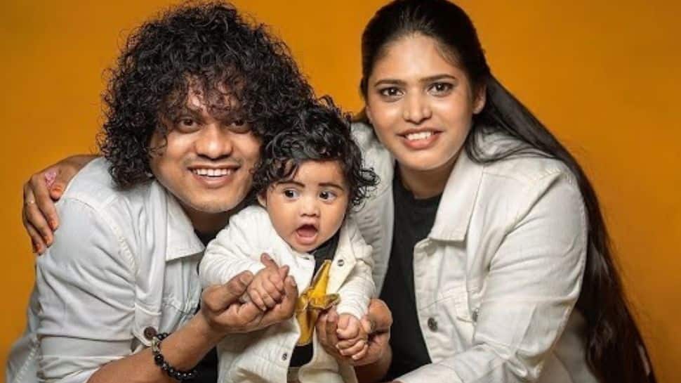 Cwc Entertainment Show Famous Pugazh Daughter To Achieve World Record ...