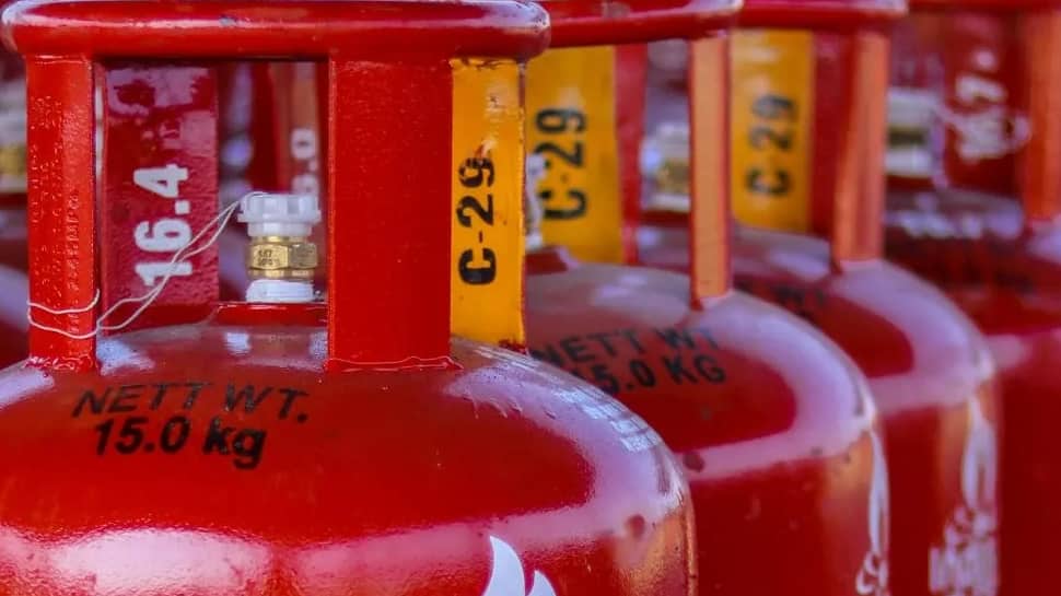 How To Identify Lpg Gas Cylinder Expiry Date Know The Tricks | கேஸ் ...