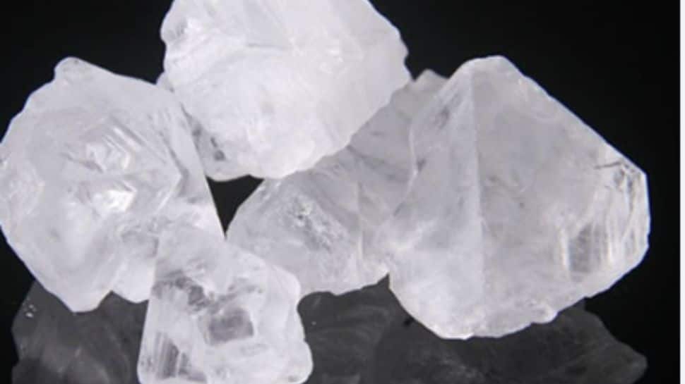 People Must Know The Amazing Features Of Alum Stones That Give Wealth ...