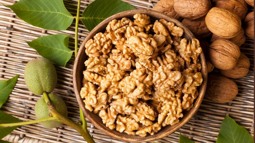Walnuts Are Best Anti Aging Food Know The Best Ways to Consume It To ...