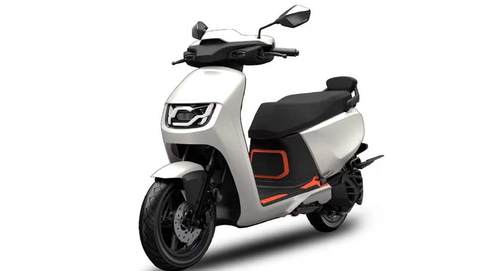 Upcoming Super Scooters: Hero Active Electric Hero Xoom | பட்ஜெட் ...