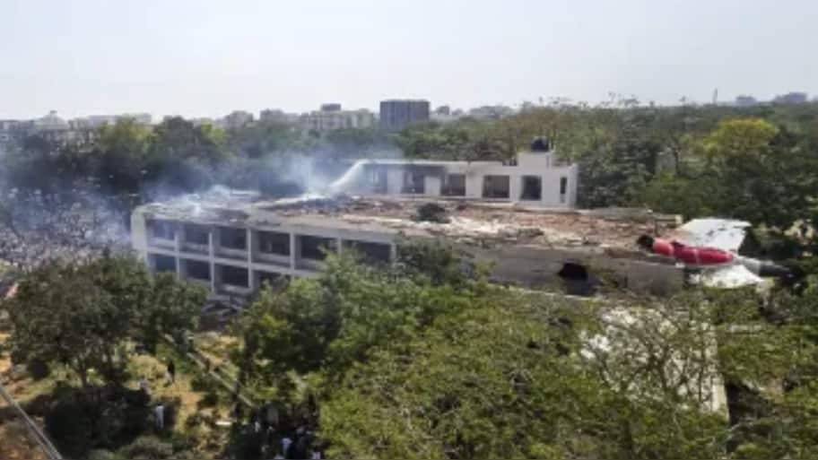 Ahmedabad Air India Dreamliner 787 Plane Black Box Found At Medical ...