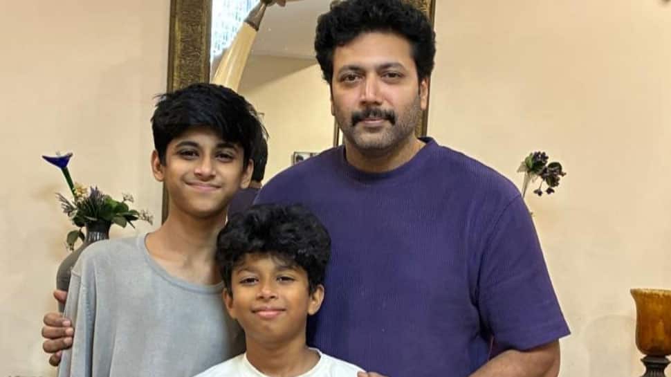 Latest Photo Of Actor Jayam Ravi Aka Ravi Mohan With His Two Sons Aarav ...