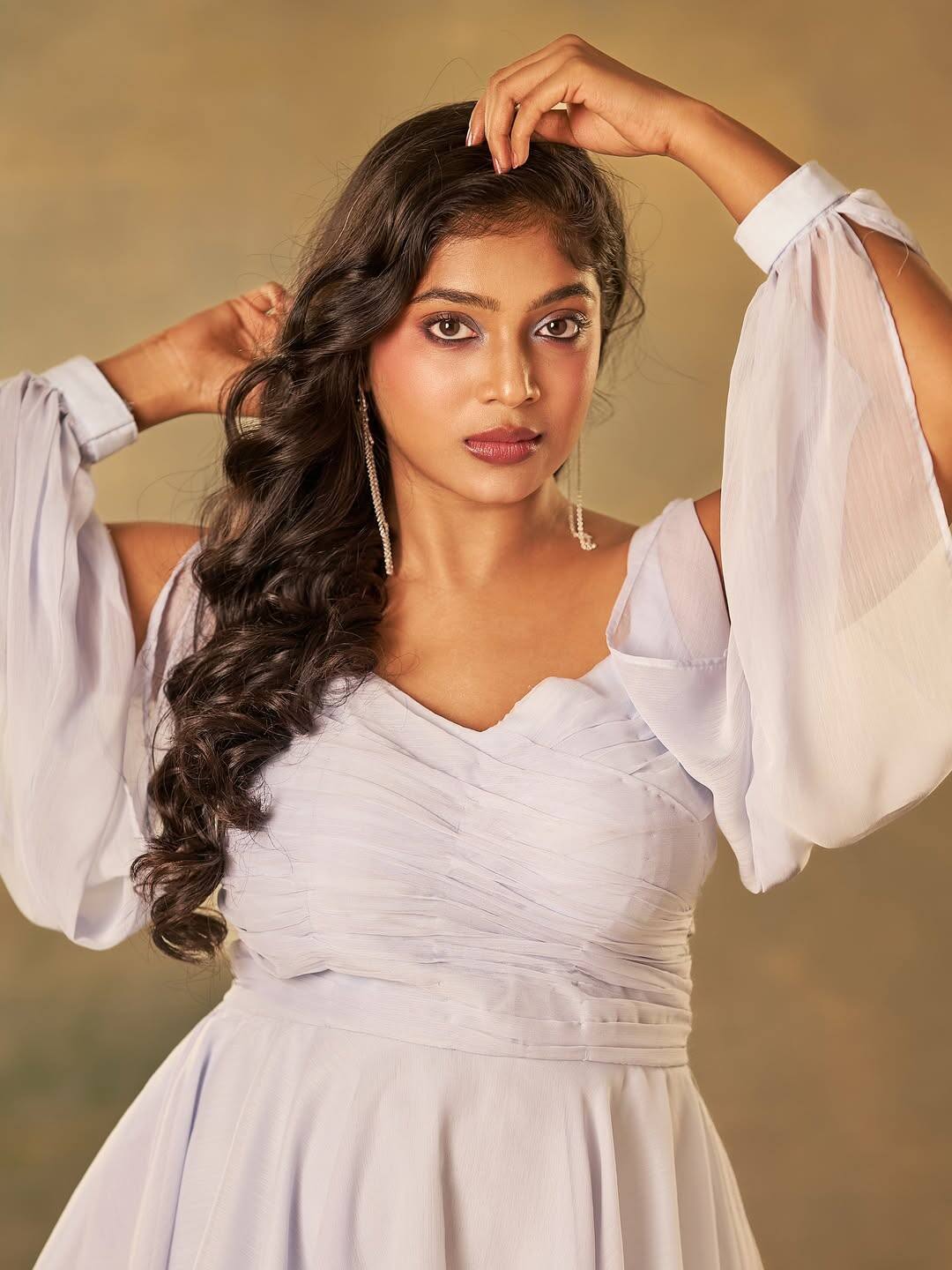 Bigg Boss Tamil 9 Vj Parvathy To Enter As A Contestant Latest Cinema ...