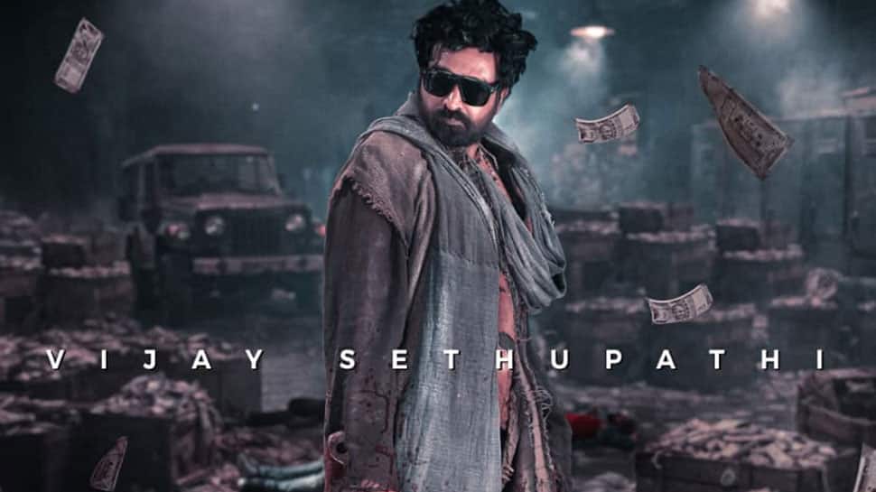 Vijay Sethupathi Birthday New Poster Titled Slumdog - 33 Temple Road ...