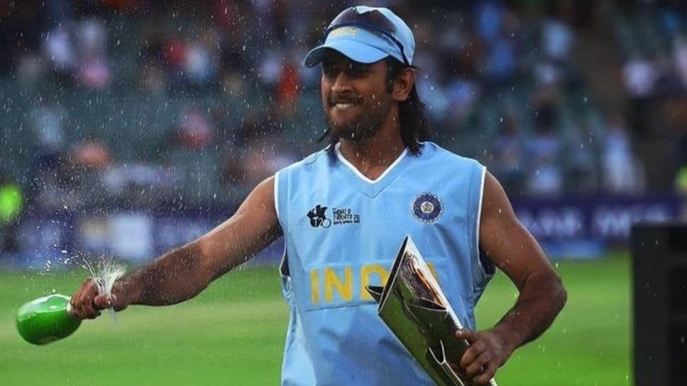MS Dhoni 7 Unbreakable Records: From Lightning Stumping to Not Out King ...