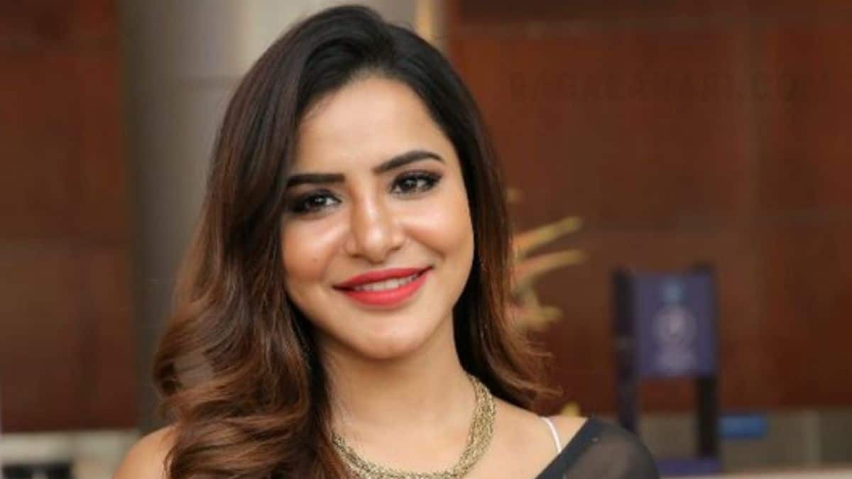Actress Ashu Reddy Allegedly Scammed London Businessman With Promise Of ...